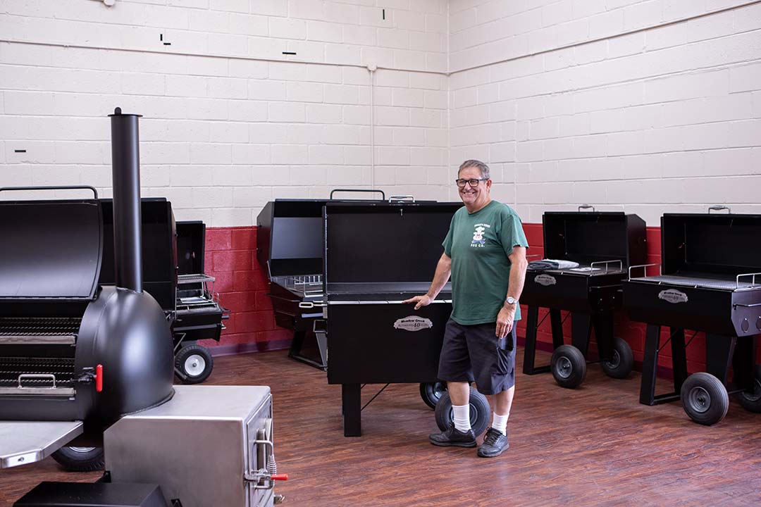 Barbecue Catering and BBQ Supply Store - Smoke'n Dudes BBQ Co